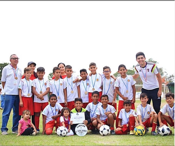 Calcio: la Escuela de Fútbol Calasanz porta a casa la Coppa Unimet - La ...