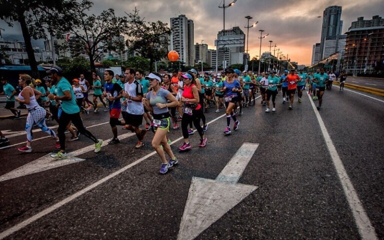 Atletica: più di 1.700 runners inscritti per la 'Maratón CAF 2023' - La ...