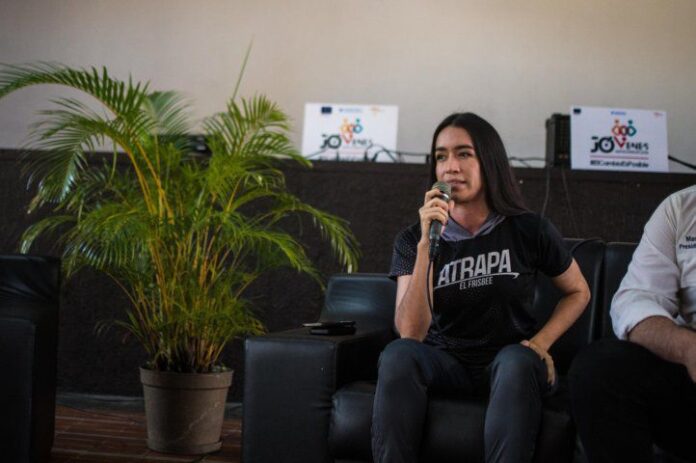 Detenida Albany Colmenares la dirigente de Veinte Venezuela en Carabobo ...